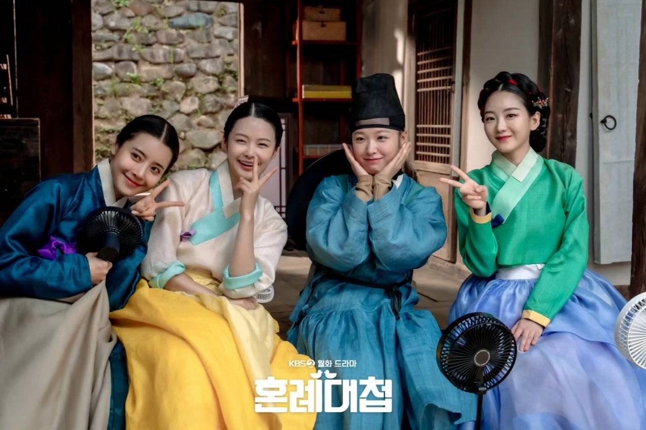 K-DRAMA REVIEW: "The Matchmakers" Marks Entertaining Story of Matching Couples and Pursuing True ...